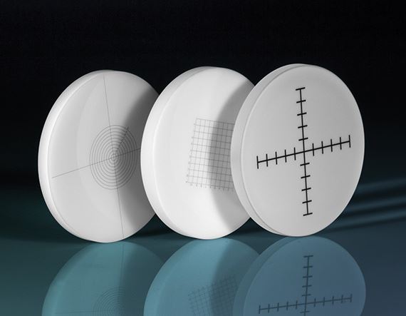 27mm Diameter, White Ivory Glass Crossline Reticle | Edmund Optics